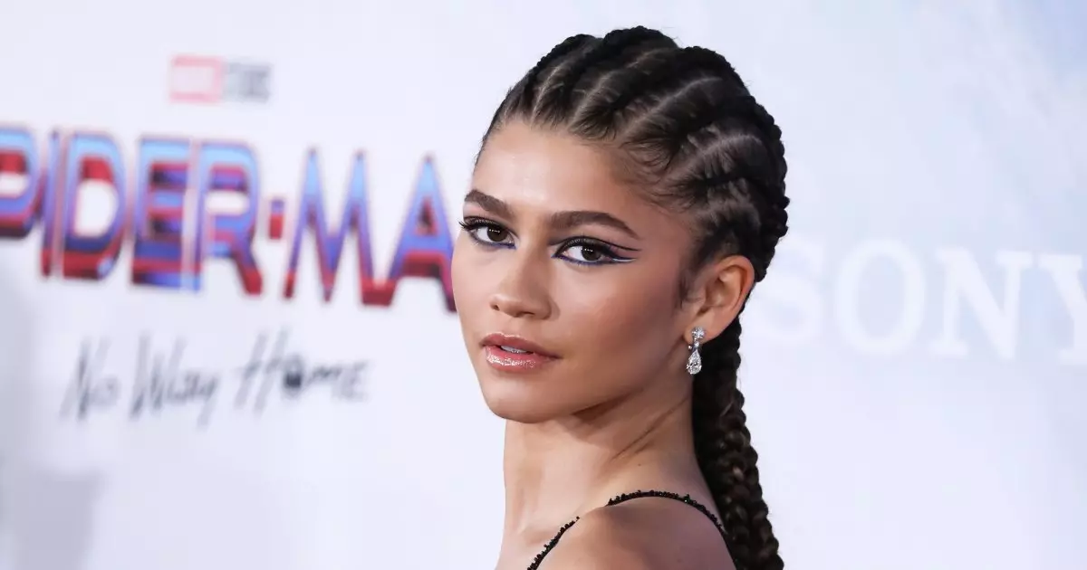 Net Worth Zendaya: Carane Aktris Nggawe Dhuwit, Gaji