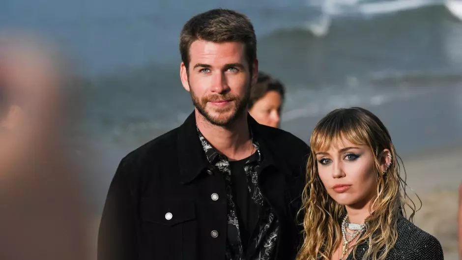 Miley Cyrus Liam Hemsworth Poročno razmerje Miley privlačijo ženske