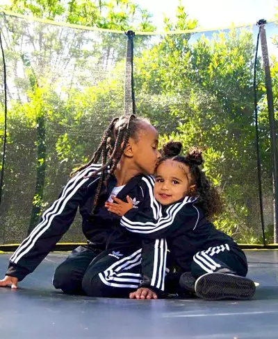 دريم كارداشيان King Cairo Hug Wear Adidas Sweats