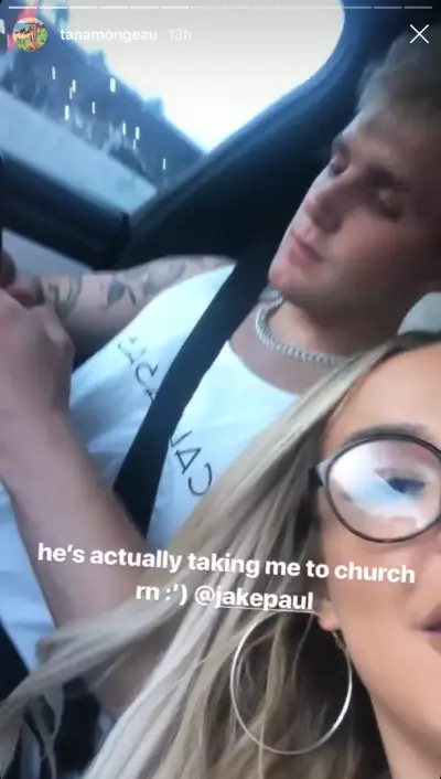 Tana Mongeau සහ Jake Paul