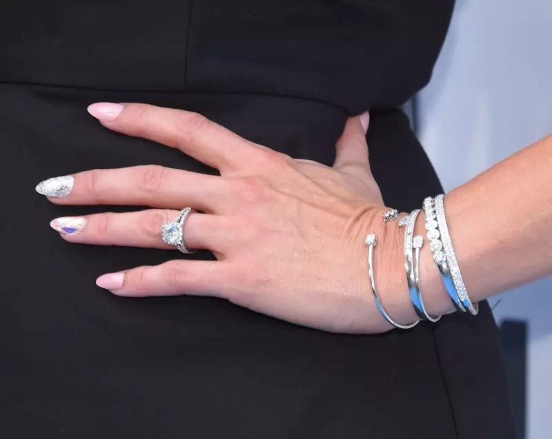 Miranda Lambert Wedding Ring ACM Awards