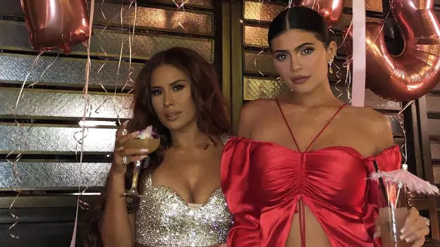 Siapa Yris Palmer? Temui BFF Kylie Jenner dan Rakan Ibu