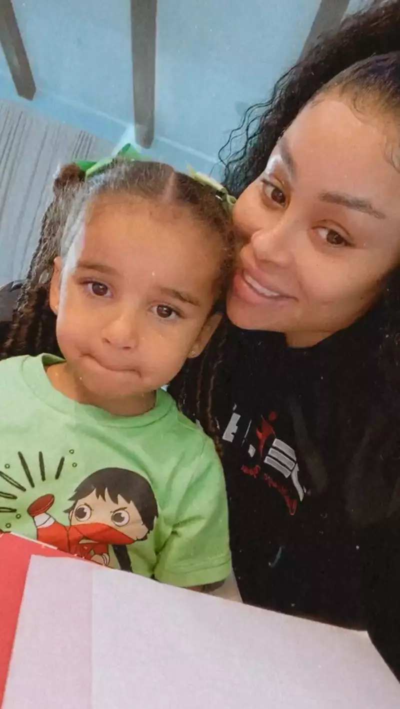 Dream Kardashian se toma una selfie con mamá Blac Chyna