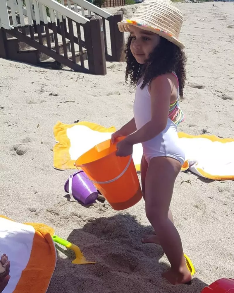 Sueño Kardashian en la playa