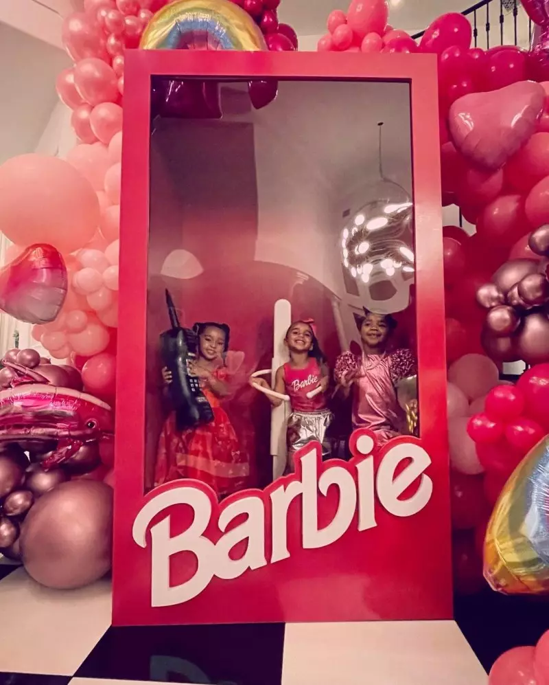 Fiesta de cumpleaños de Dream Kardashian Barbie organizada por Khloe Kardashian 1