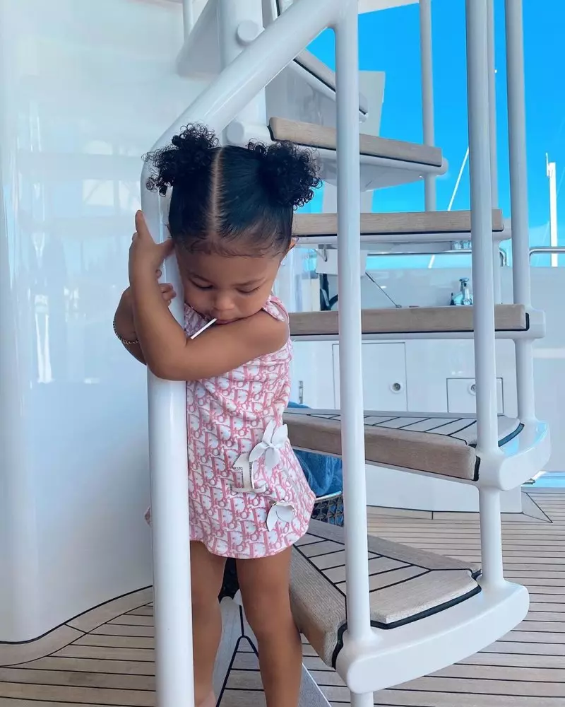 Outfits Designer Stormi Webster