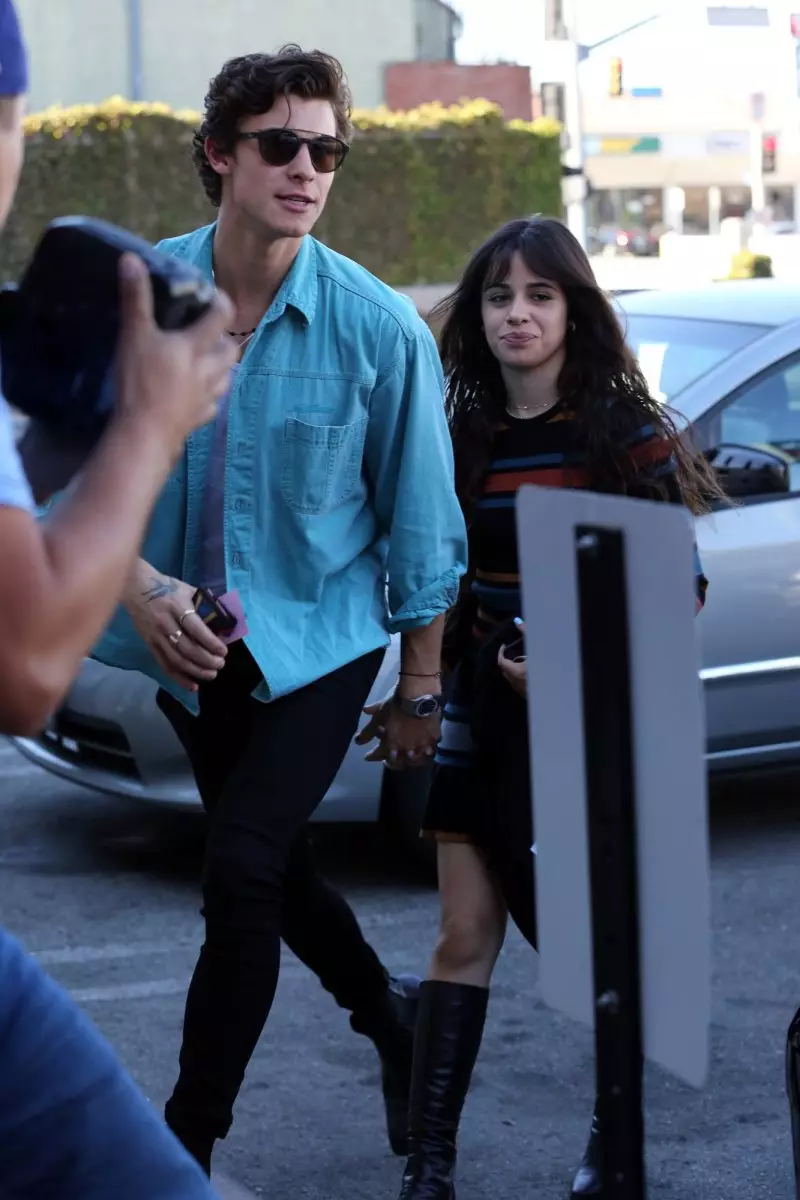 Shawn Mendes och Camila Cabello satsar på sushi