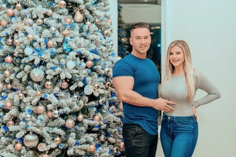 Jersey Shore's Mike thiab Lauren Sorrentino's Baby Bump Duab 4