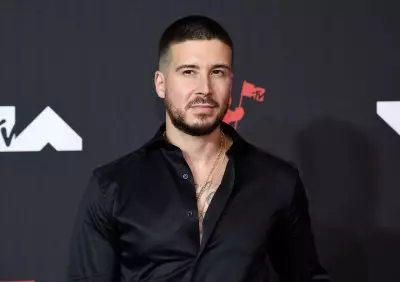 Double Shot 的 Vinny Guadagnino 和 Akielia 還在約會嗎？