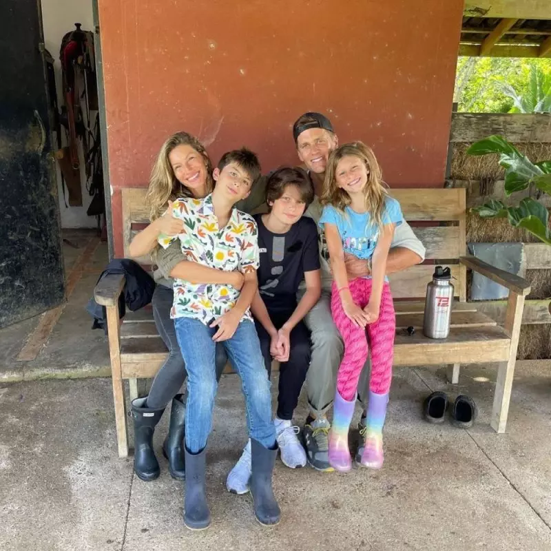 Foto Keluarga Lucu Tom Brady dan Gisele Bundchen Dengan 3 Anak Mereka 13