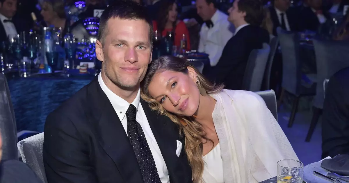 Gisele Bundçen we Tom Bredi toýuň 10 ýyllygyny belleýärler