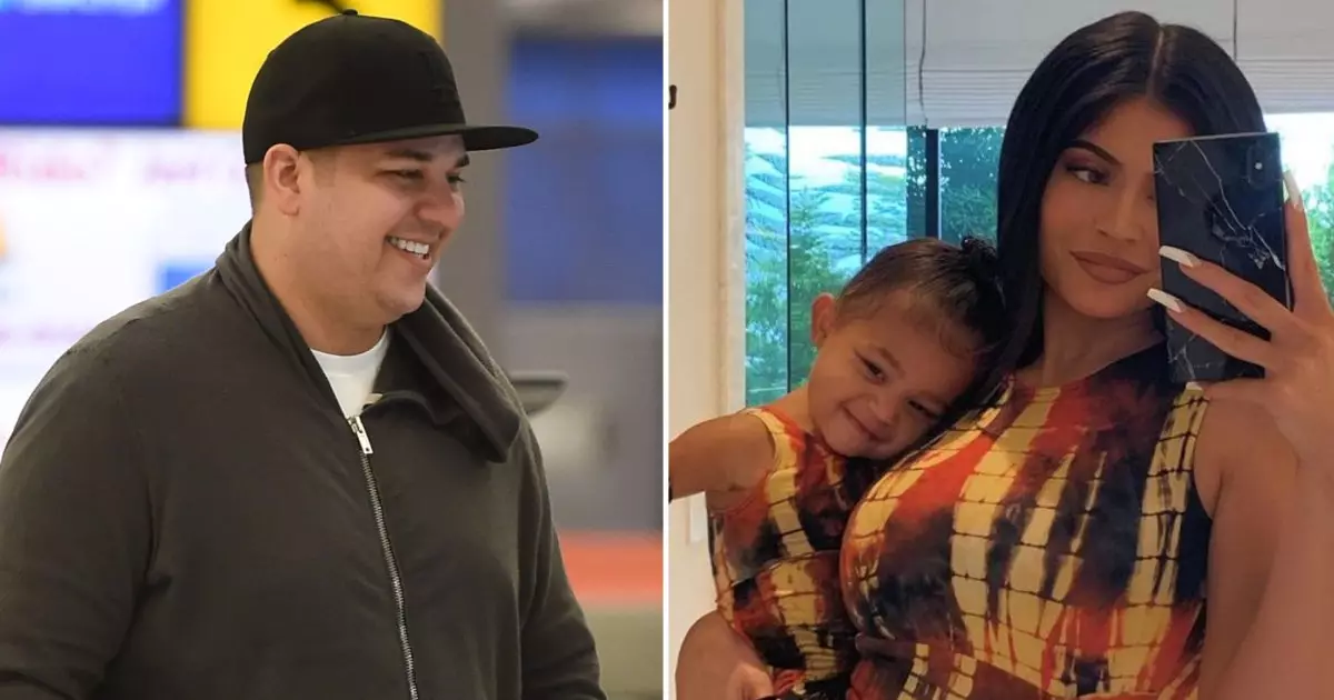 Rob Kardashian, Stormi ile Yeni Fotoğrafında Kilo Verdiğini Gösterdi