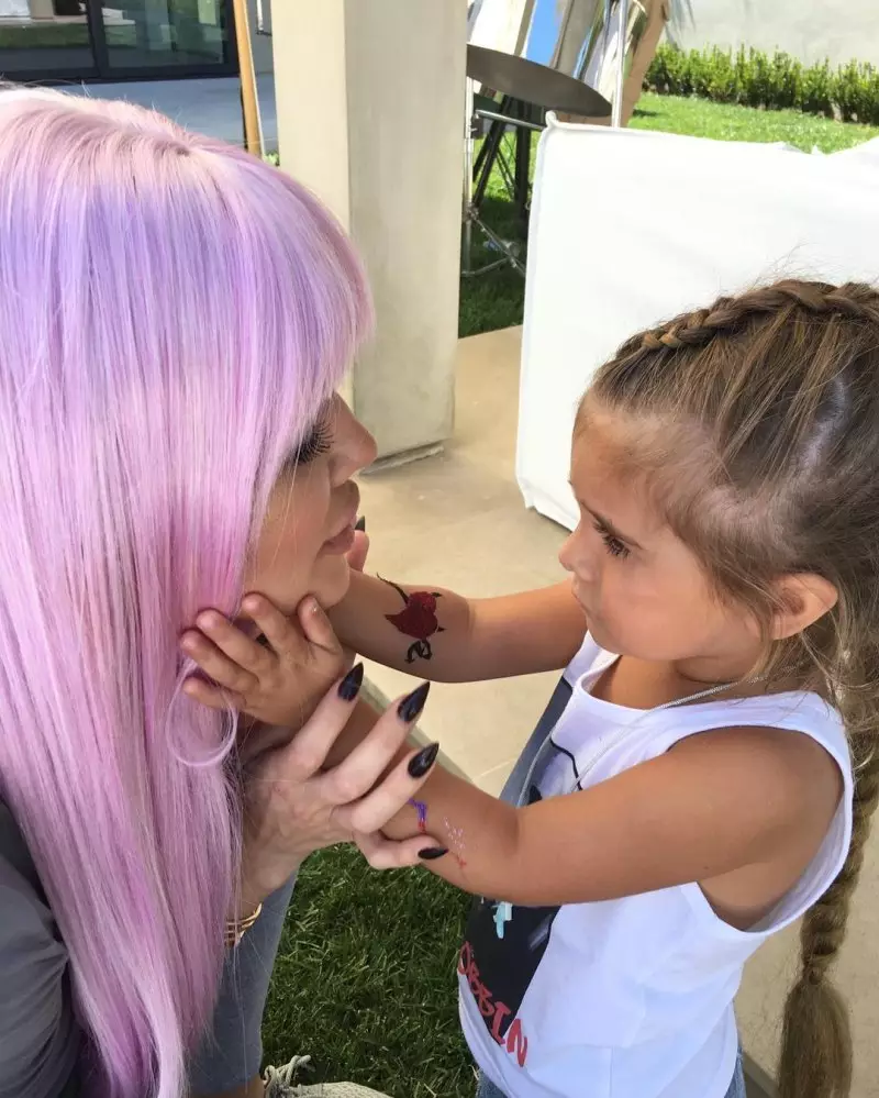 Khloe Kardashian penelope