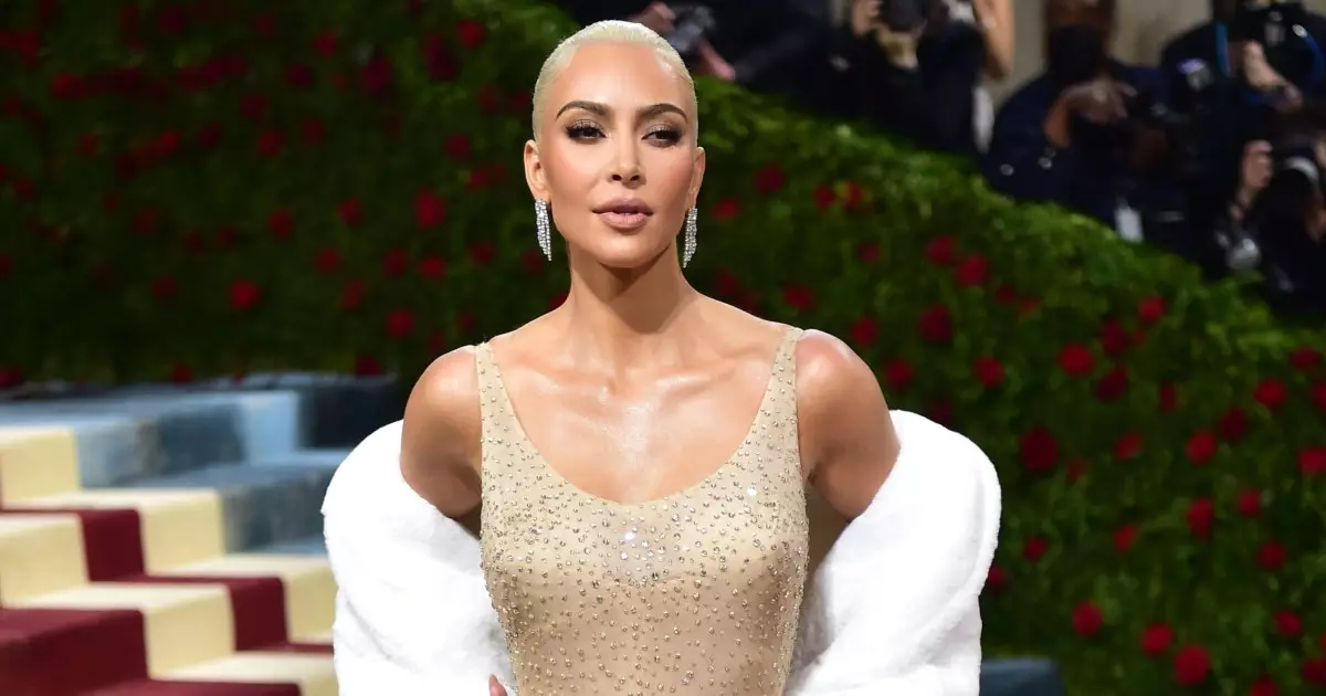 Kim Kardashianin kryptinen viesti vuoden 2022 jälkeen Met Gala -ruokavaliokritiikkiä