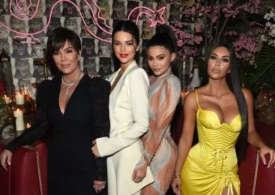 Kim Kardaşýan Kylie Jenner Kendall Jenner Kris Jenner