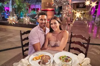 Bachelor mu Paradiso Maanja Akadali Pamodzi Becca Kufrin thomas Jacobs