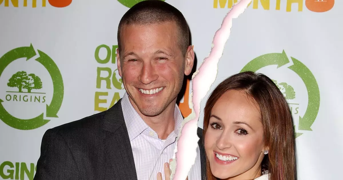 Ashley Hebert o'r Bachelorette ac JP Rosenbaum Split