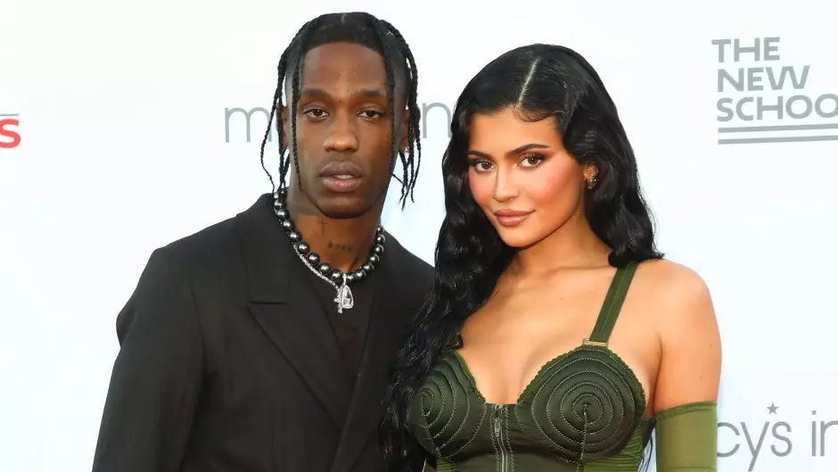 Kylie Jenner i Travis Scott revelen el nom i el significat del nadó