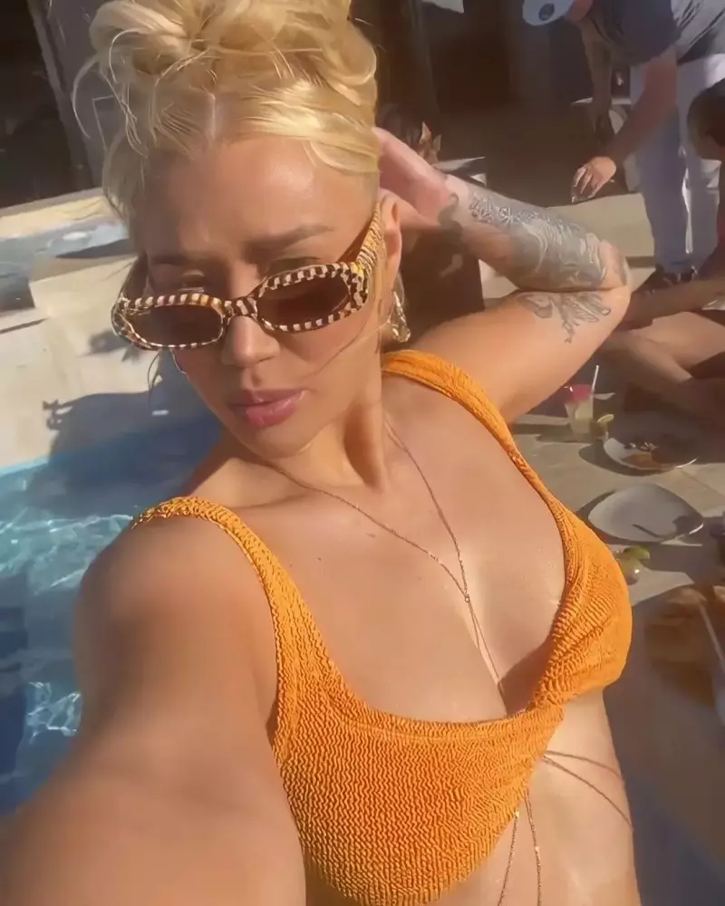 Fotos de Iggy Azalea en bikini