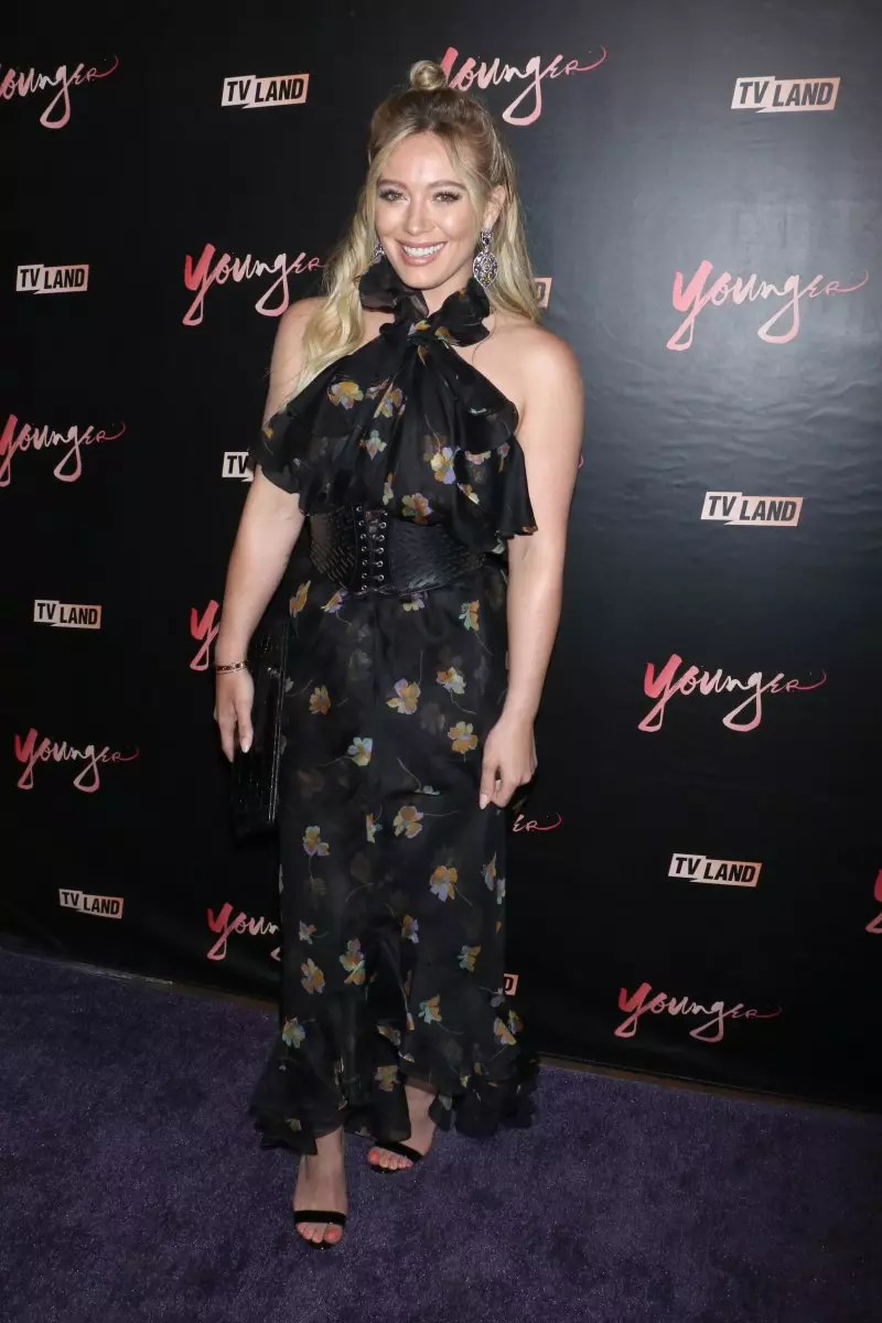 Hey Yanzu, Hey Yanzu! Mafi kyawun Hotunan Braless na Hilary Duff ~ Menene Mafarki da Aka Yi ~!