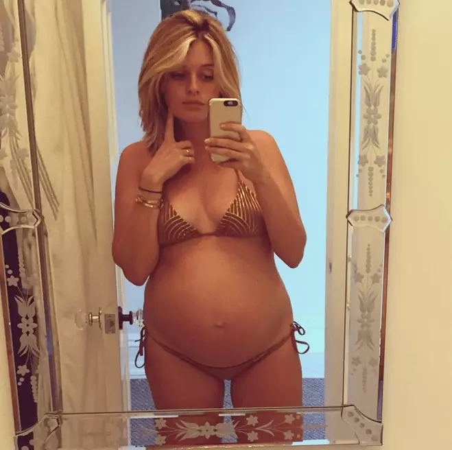 Daphne oz babybump