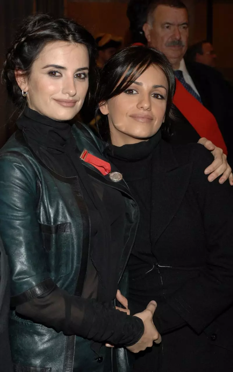 Penelope cruz monica cruz