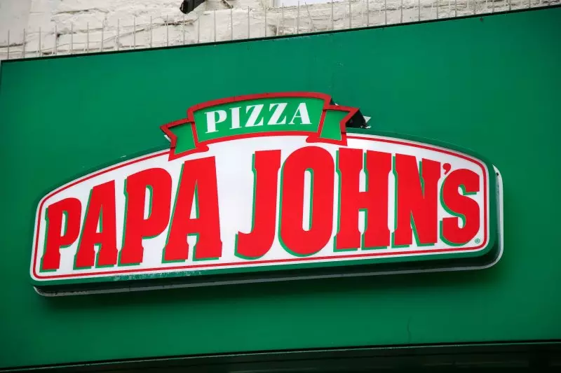 fast-food-miftuħa-fuq-ringrazzjament-papa-johns