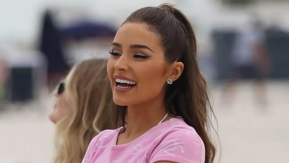 Ніжняе бялізну з наліпамі Olivia Culpo