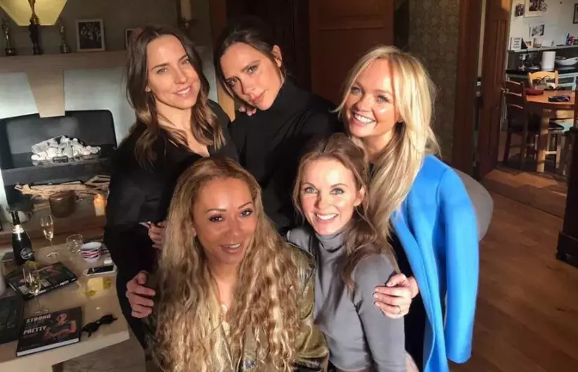 victoria beckham snubs spice girls reunion on joke mel b's