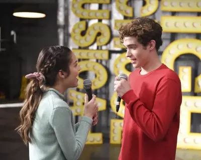 Et sammenbrudd av alt dramaet mellom Sabrina Carpenter, Joshua Bassett og Olivia Rodrigo