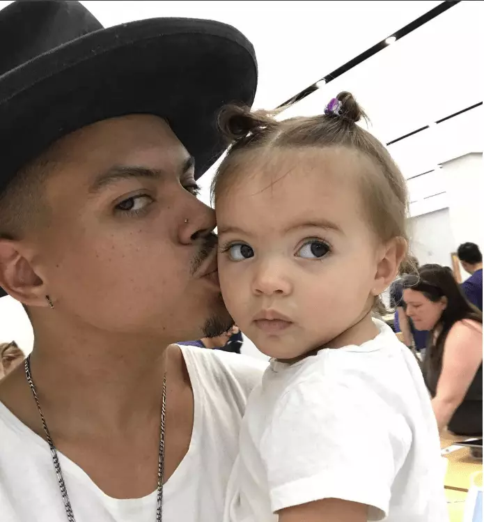 Ashlee Simpson Evan Ross Familie 1