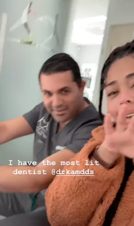 Jordyn Woods fèmen dantis espas li