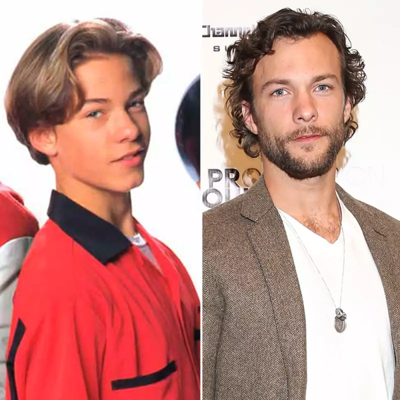 Kyle Schmid-steegkatte slaan hoof terug