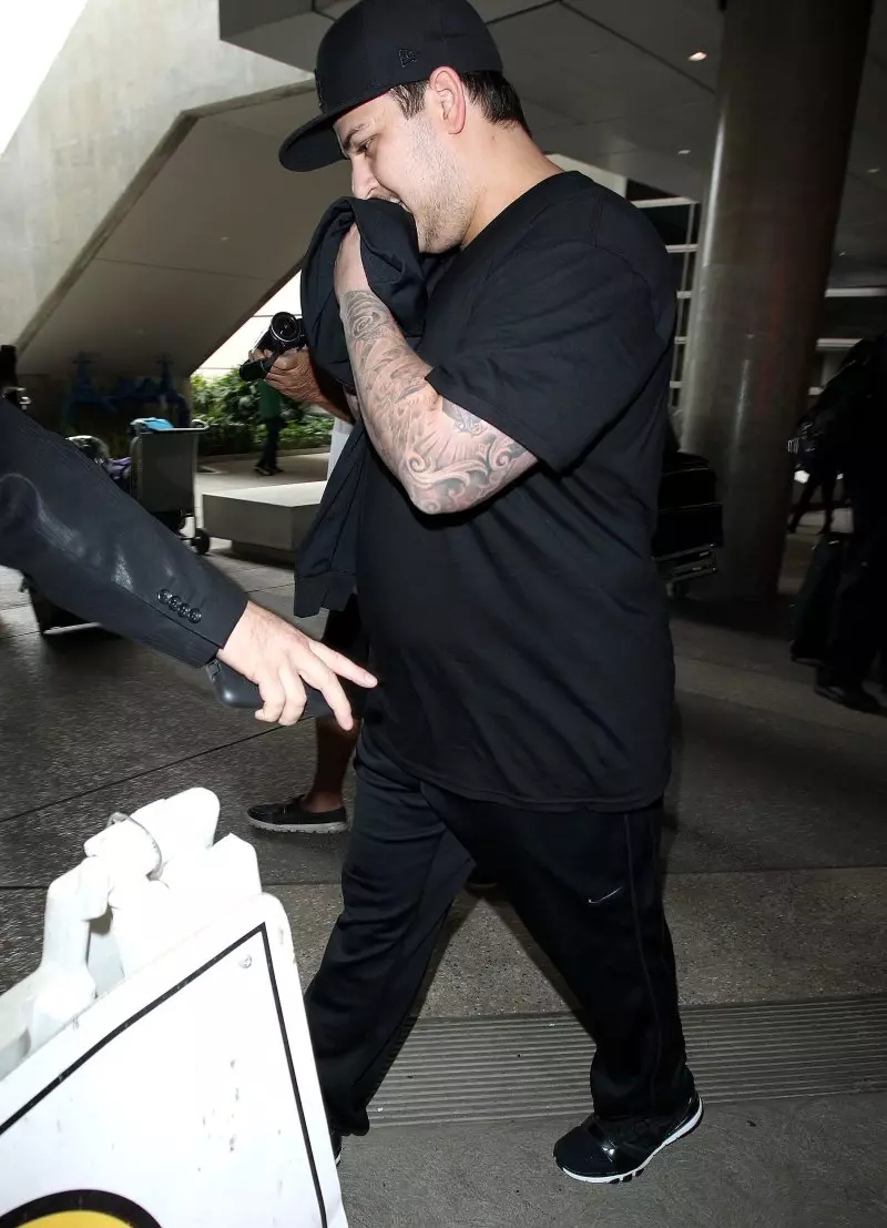 罗布·卡戴珊 (Rob Kardashian) 2014 年金和坎耶婚礼前的减肥转型