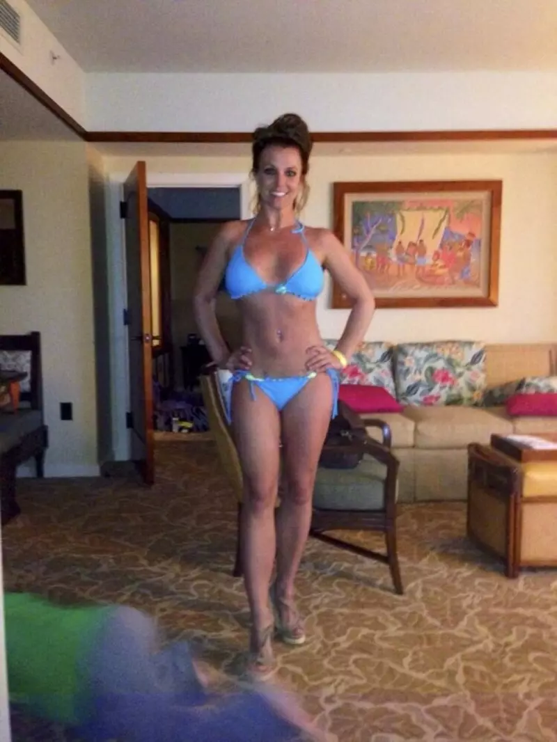 'mele oa Britney spears bikini 1