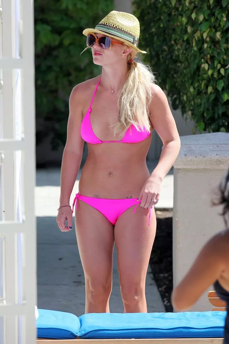 Britney spears bikini body 5