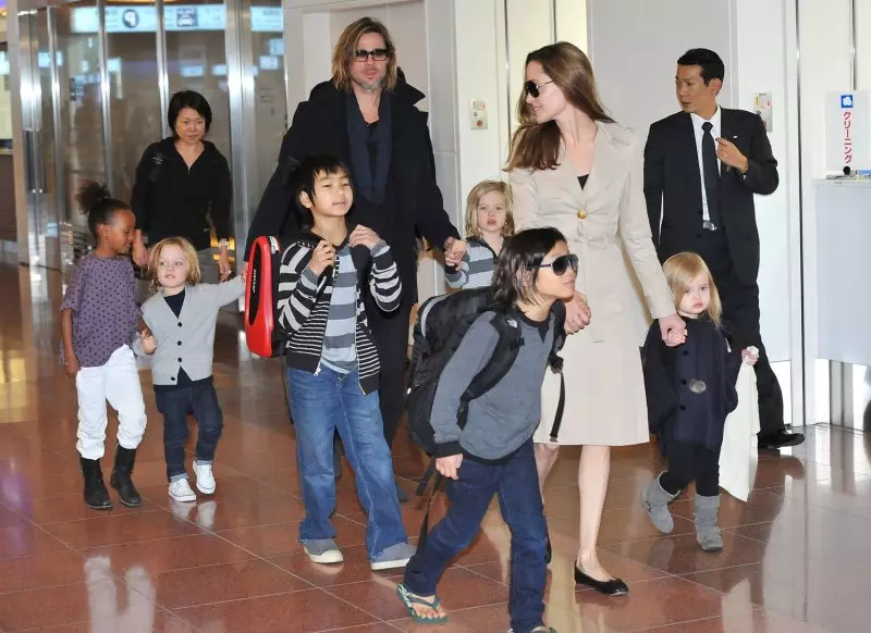 Angelina Jolie brad Pitt ikọsilẹ ni ọdun 12
