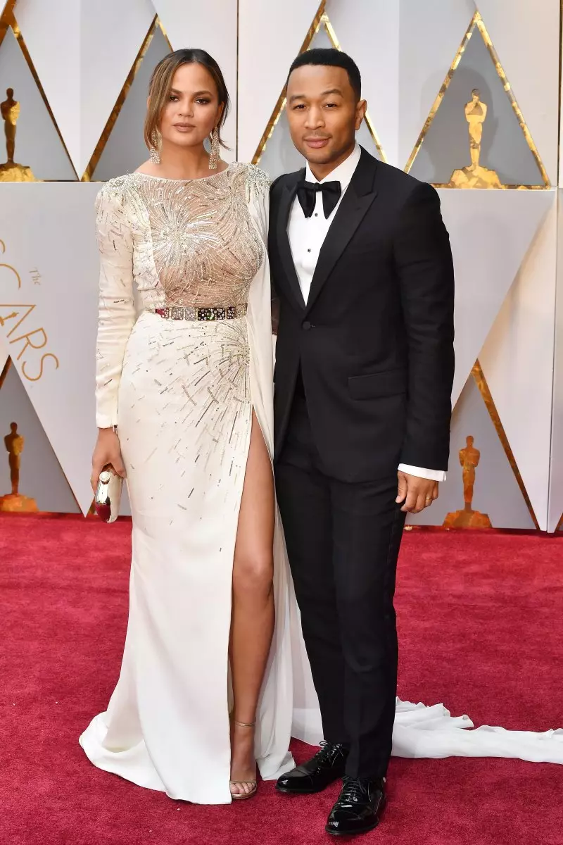 Chrissy teigen john legendární oscarové