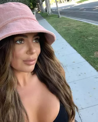 Brielle Biermann טראַנספאָרמאַציע איידער און נאָך פאָטאָס פּלאַסטיק סערדזשערי