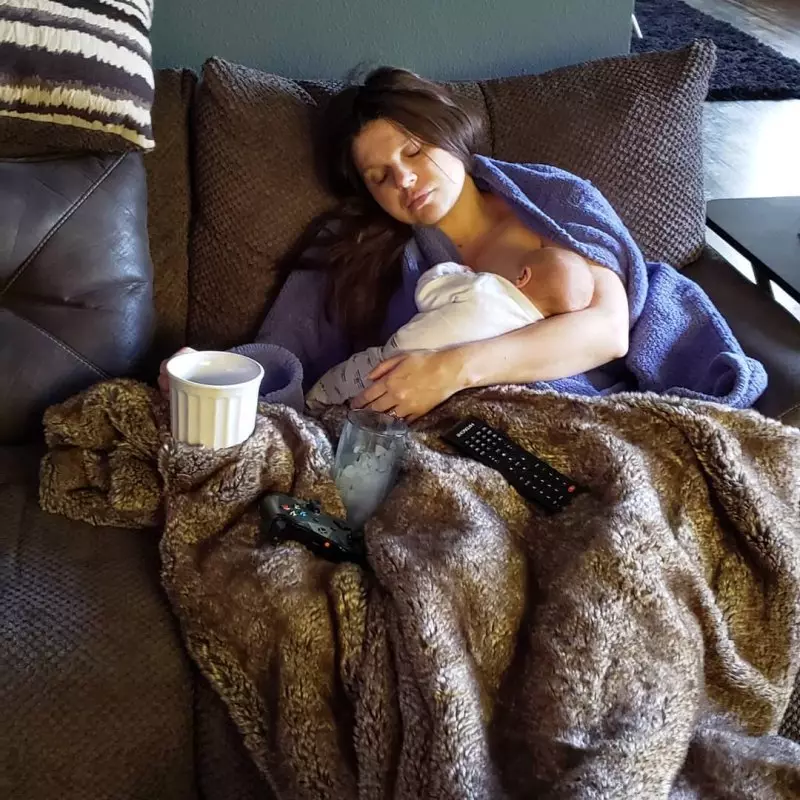 Amy Duggar King Breast Feeding