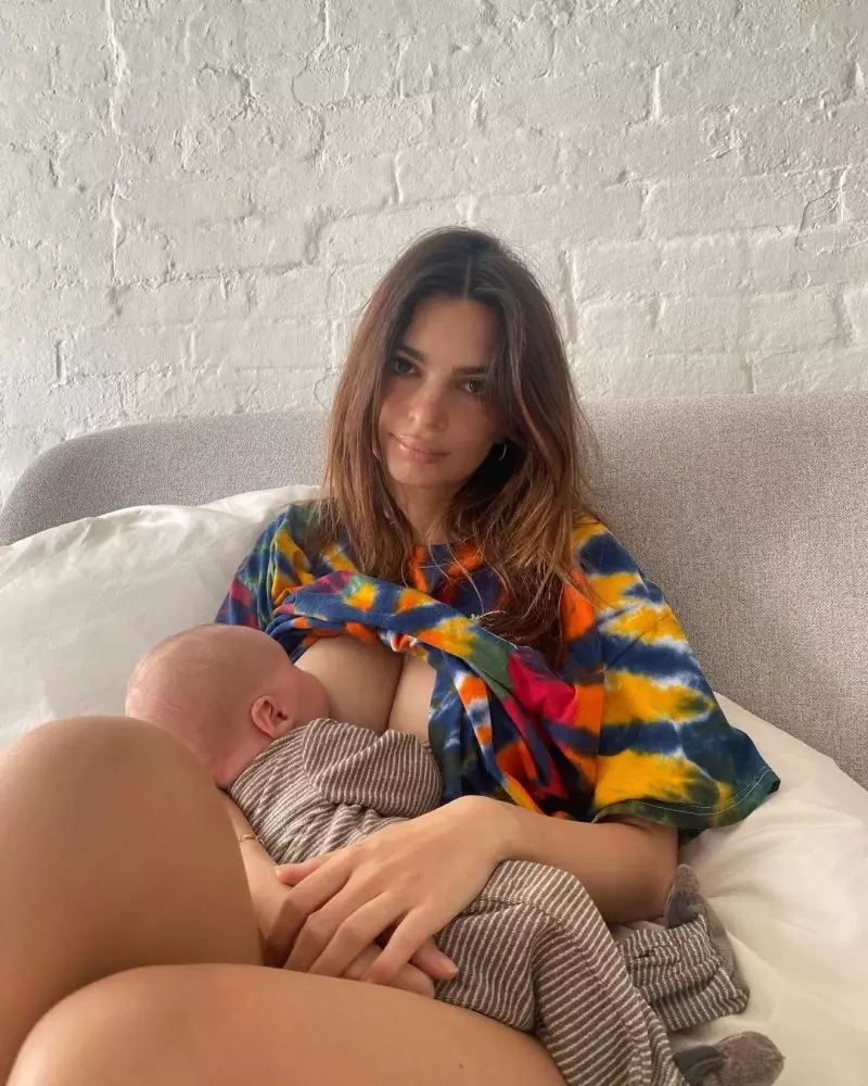 emily-ratajkowski-కుమారుడు-సిల్వెస్టర్-రొమ్ము-పాలు