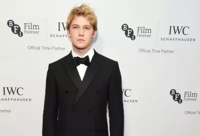 Joe alwyn gety