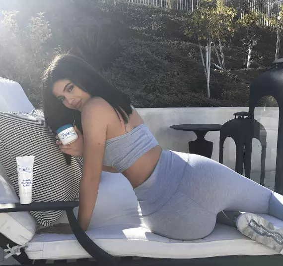 Kylie jenner dumba 4