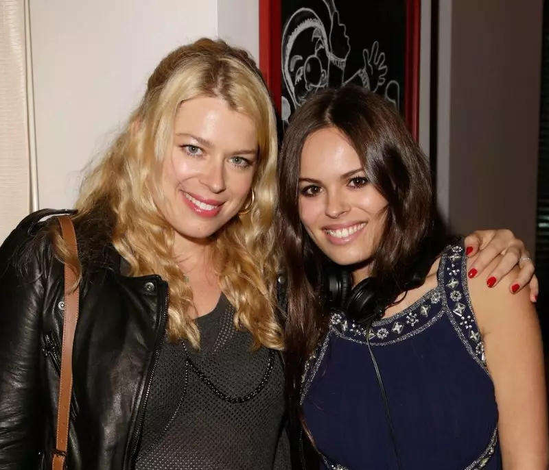 Amanda de cadenet atlanta Taylor