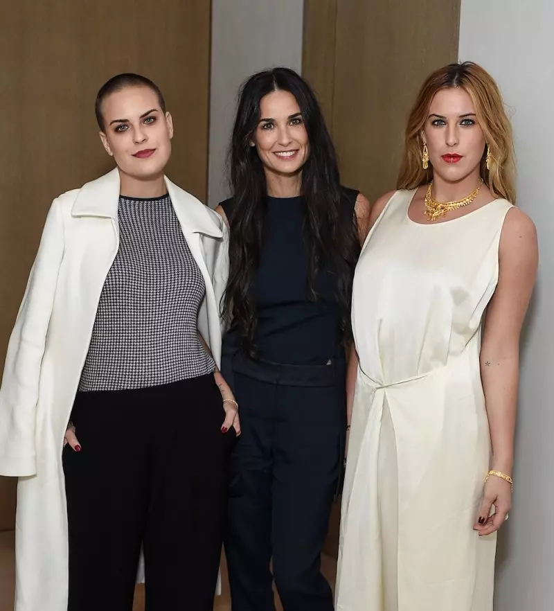 Demi moore scout willis tallulah willis sisters