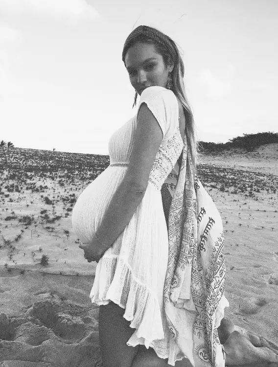 Candice swanepoel baby bump