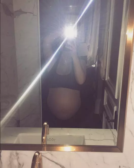 Babybauch von Kim Kardashian