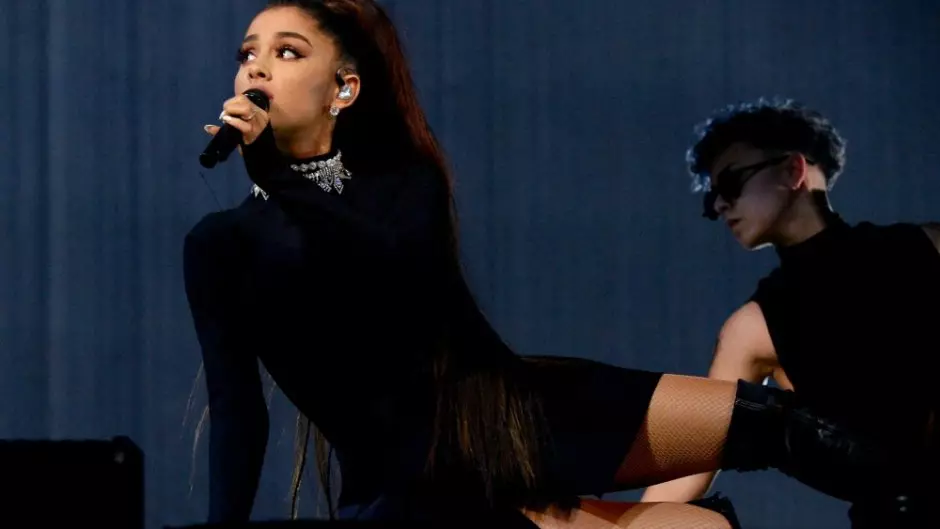 Ariana grande buổi hòa nhạc