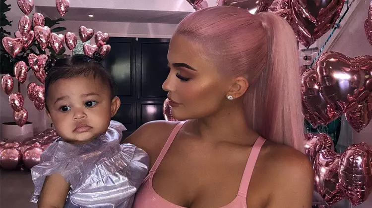 Kylie Jenner Stormi matchande halloween-kostymer