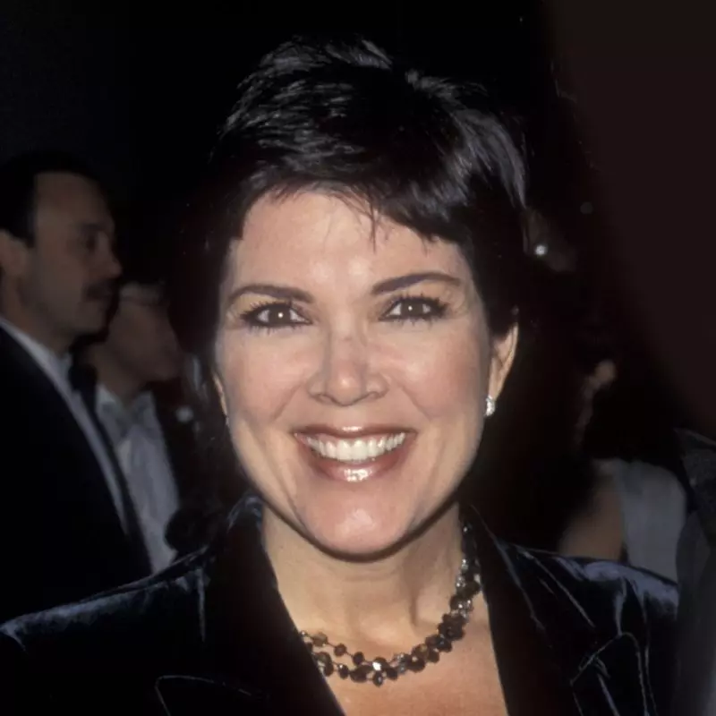 Kris jenner tháng 3 năm 1999